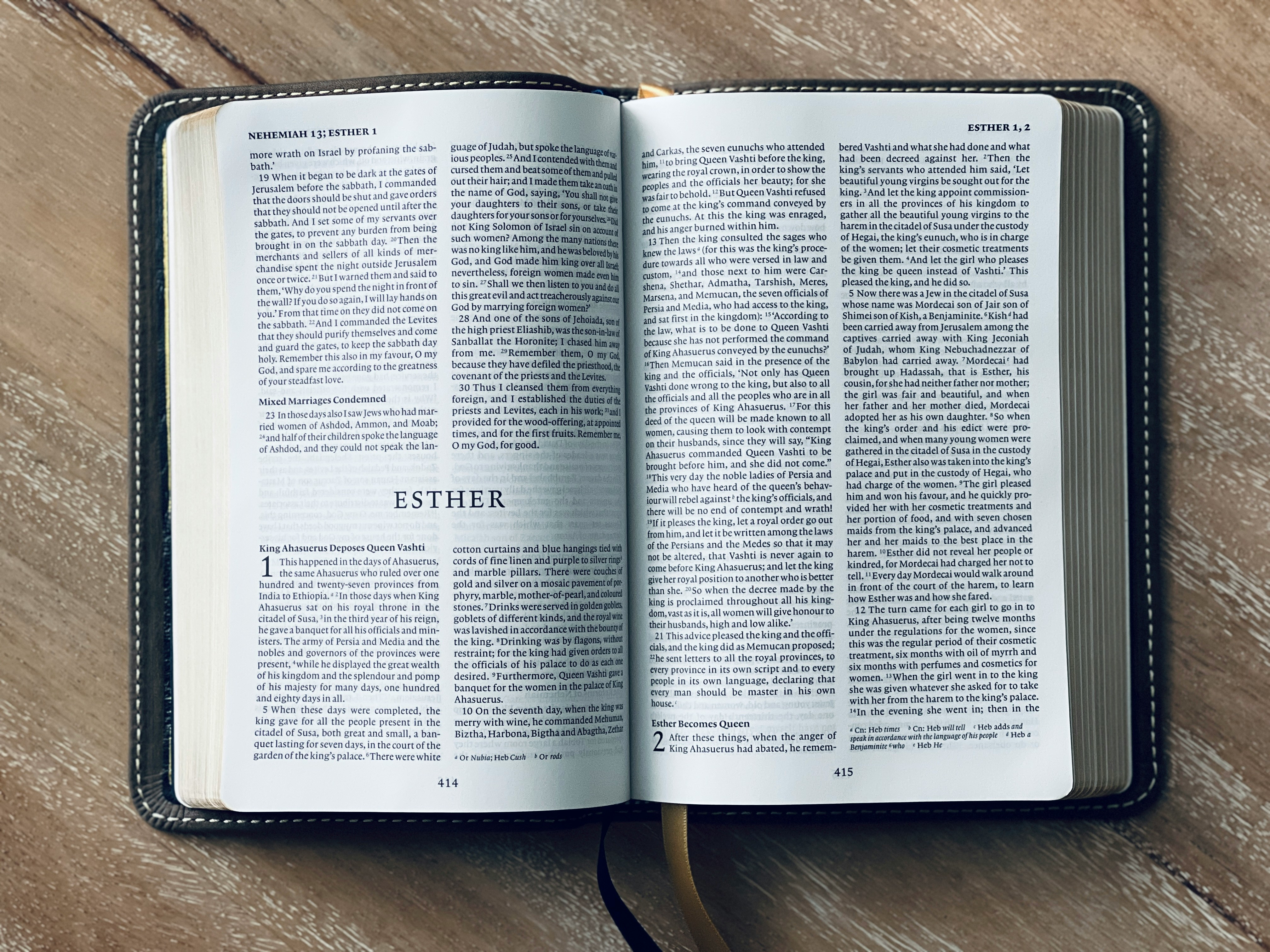 Bible Tour Book Background – Esther – A Different Kingdom